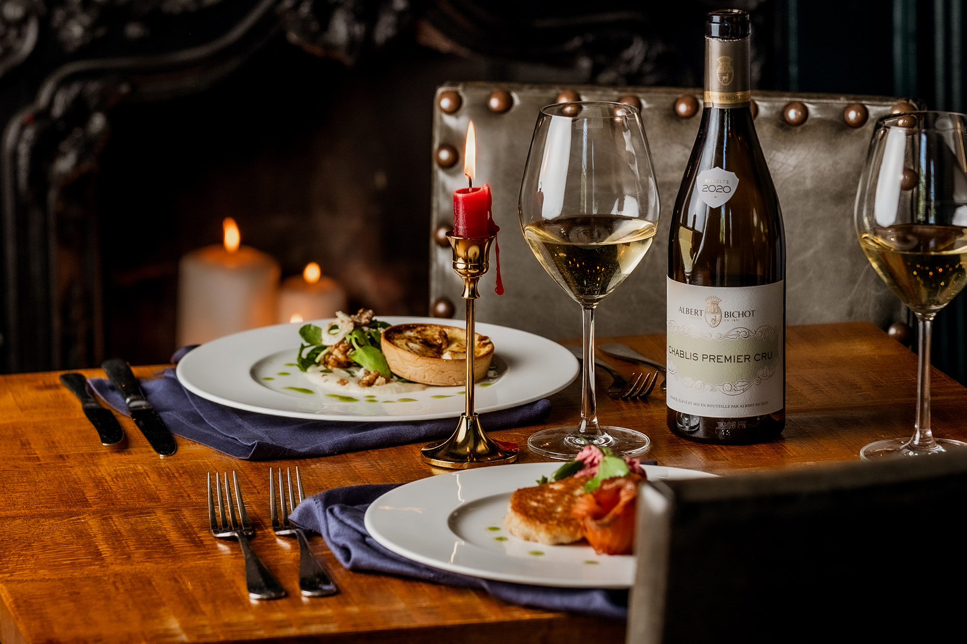 Book Christmas Parties & Christmas Dinner | The White House, Guildford